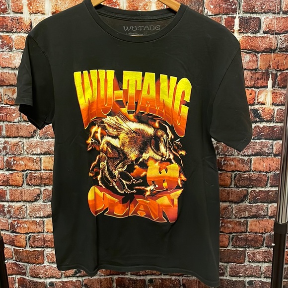 Hot Topic | Shirts | Official Wu Tang Clan Killer Bees Tee Shirt Hot ...